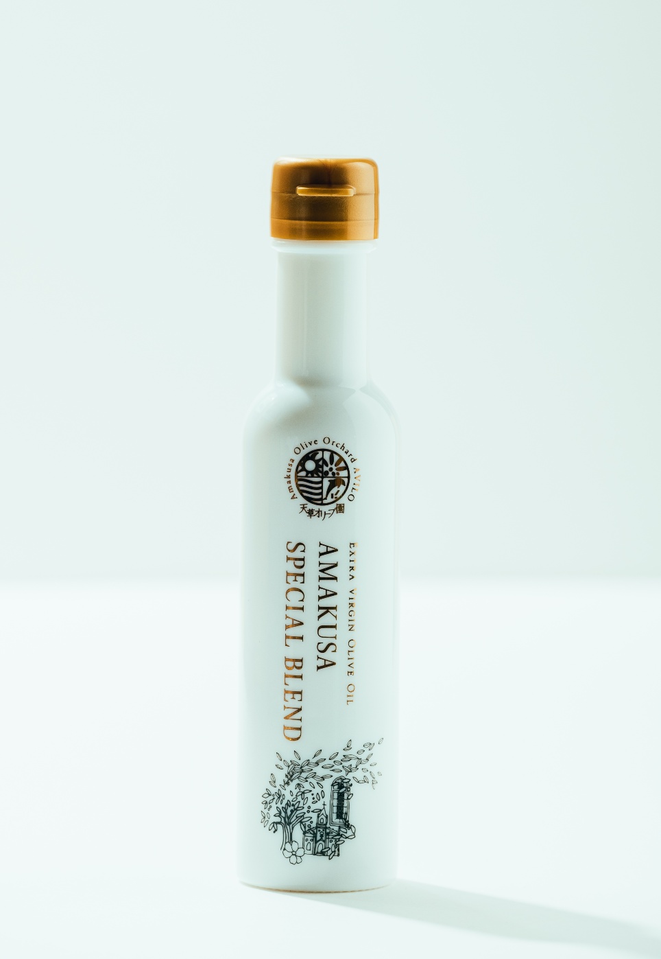 九電工の6次産業への挑戦。直営農園「天草オリーブ園AVILO（アビーロ）」で作るオリーブオイル | VEGETIME